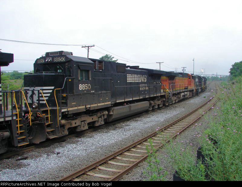 NS 8850